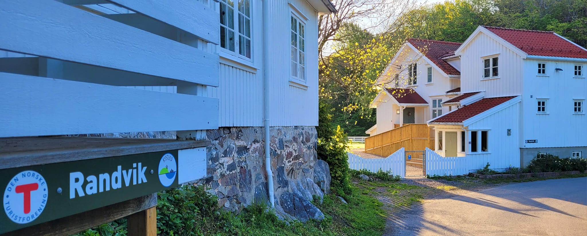 Randvik kystledhytte - hvordan har det gått? - DNT