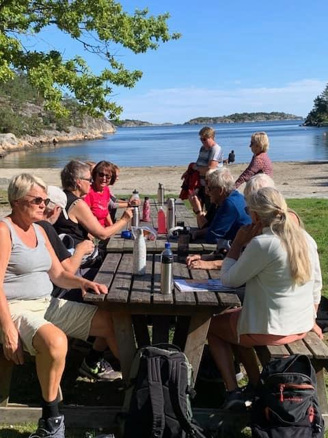 FRA ONSDAGSTUR TIL FLISVIKA OG RANDVIK I RISØR 13.09.23 - DNT