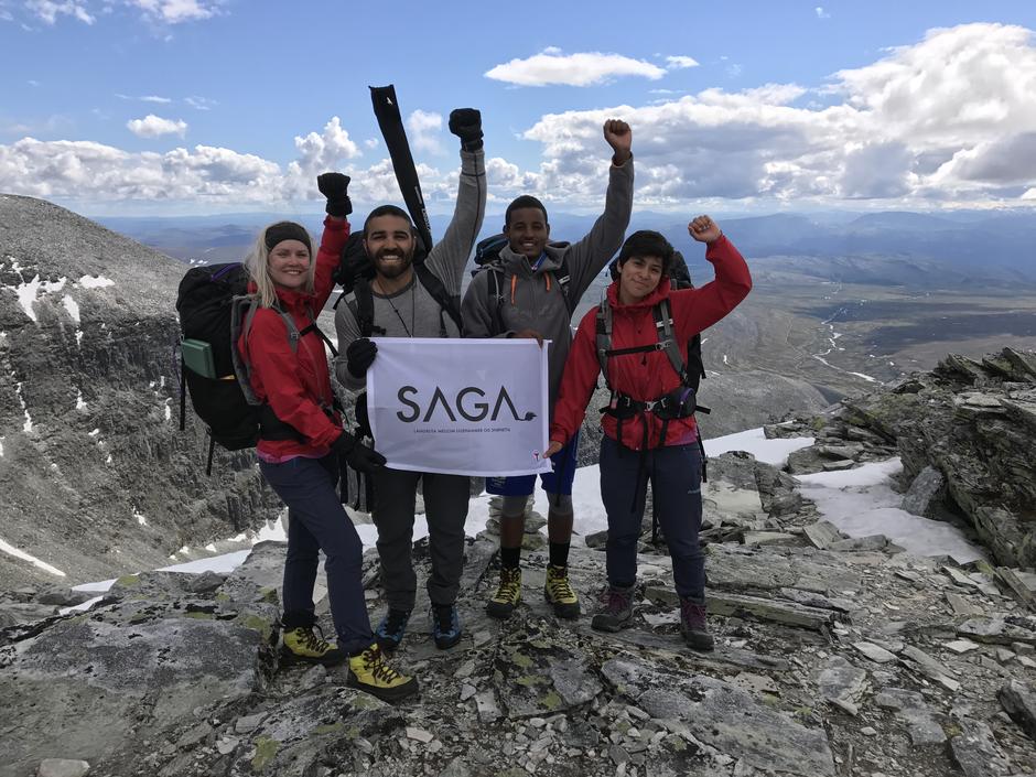Hennings tur - SAGA dag for dag - DNT